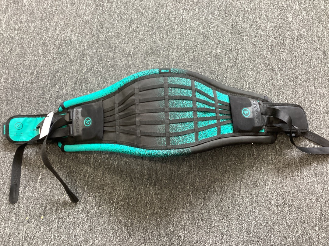 M Slingshot Roam Harness, B Condition